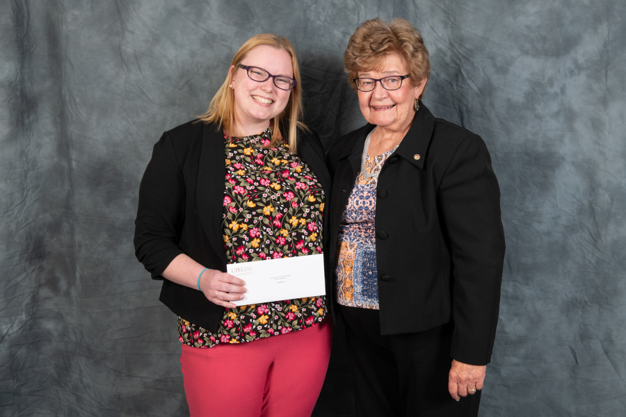 AVC rewards students and faculty for excellence | University of Prince ...