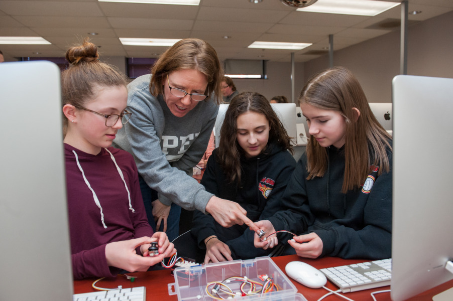 Girls Get WISE (Women in Science and Engineering) Challenge Day is May ...