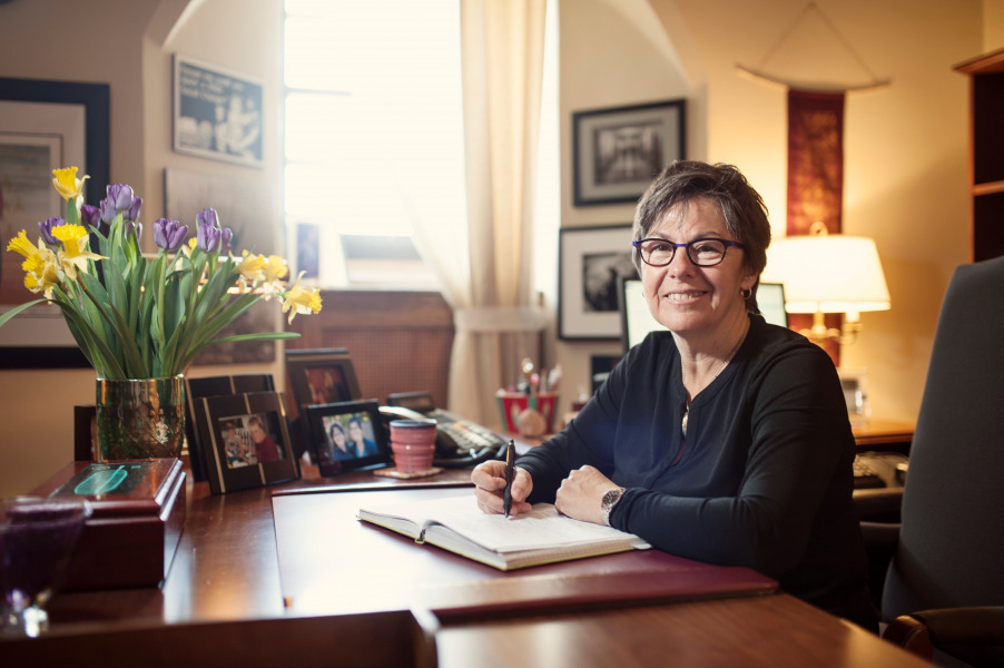 Senator Kim Pate to speak about guaranteed livable income | University ...